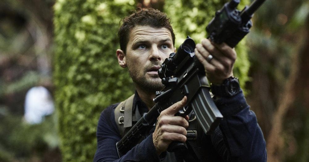 Hunters - Episode 1.02 - Messages - Promo, Sneak Peek & Promotional ...