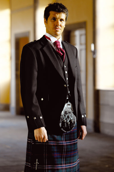 Traditions and Customs of Scotland: Scottish dress and kilt