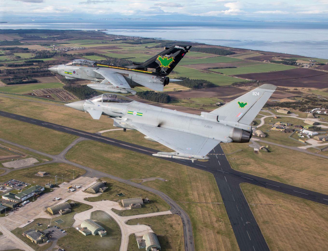 Coronel Von Rohaut: "IX (B) Squadron"