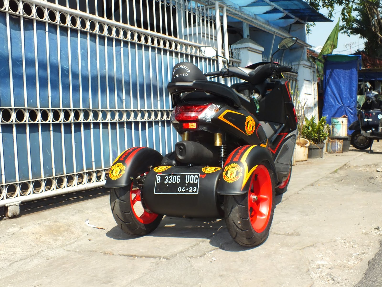 Oracle Modification Concept: YAMAHA NMAX 155 trike RODA TIGA Pesanan MR ...