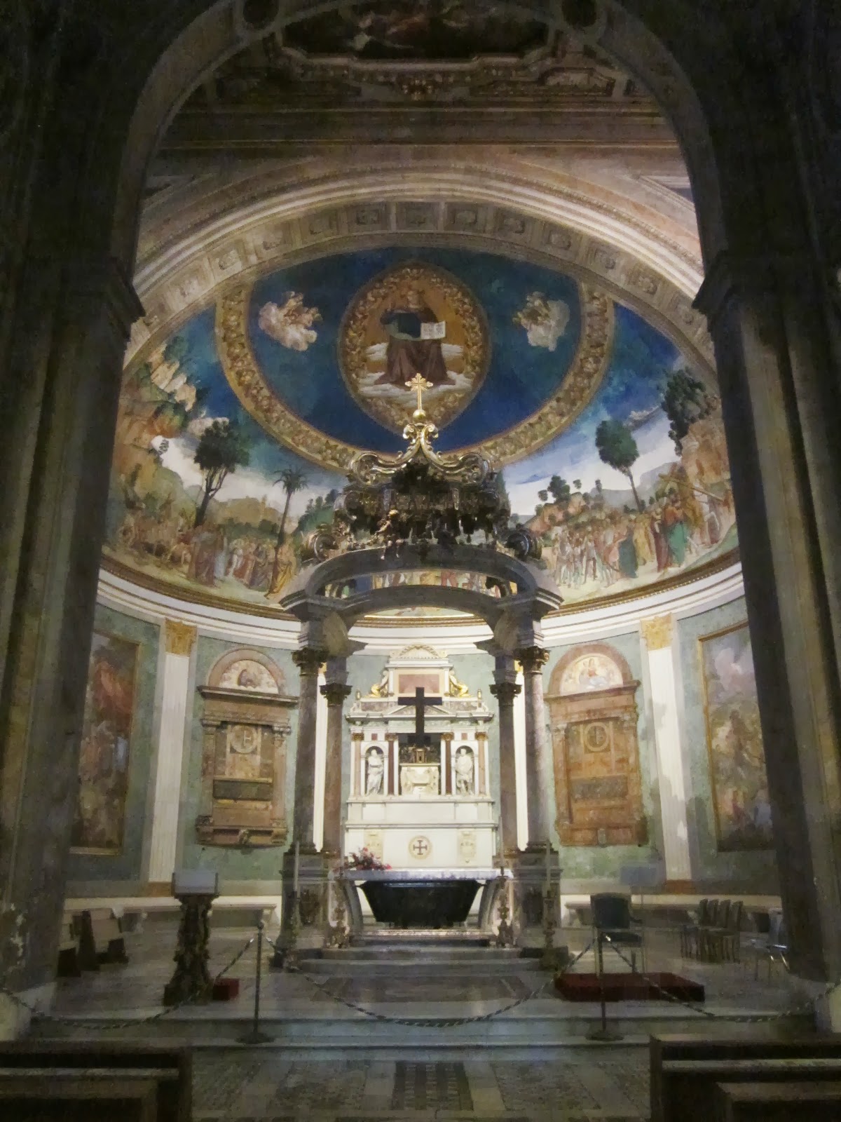Sights of Rome: The Basilica of Santa Croce in Gerusalemme
