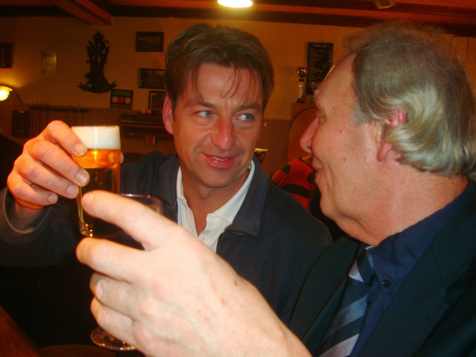 Edwin van Helvoort Zwart Rood Mozaiek: november 2013