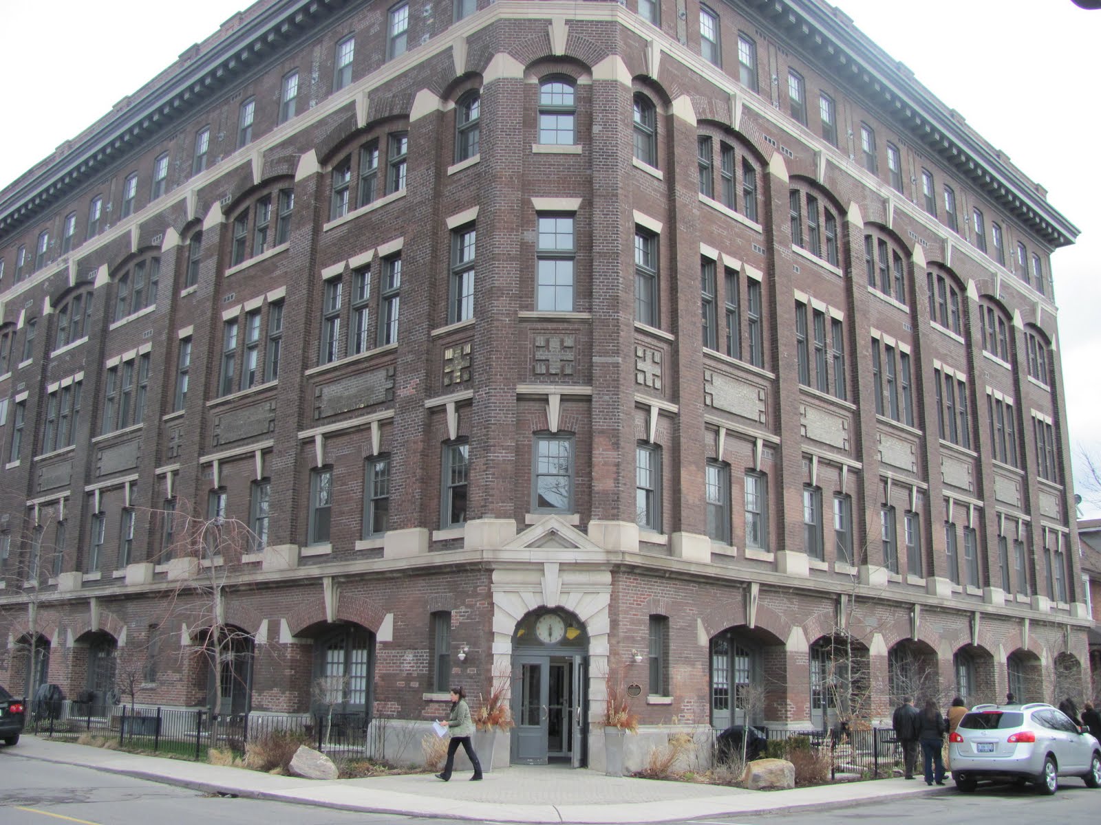 The World of Gord: Historic Plaques of Toronto - Ideal Bread Company ...