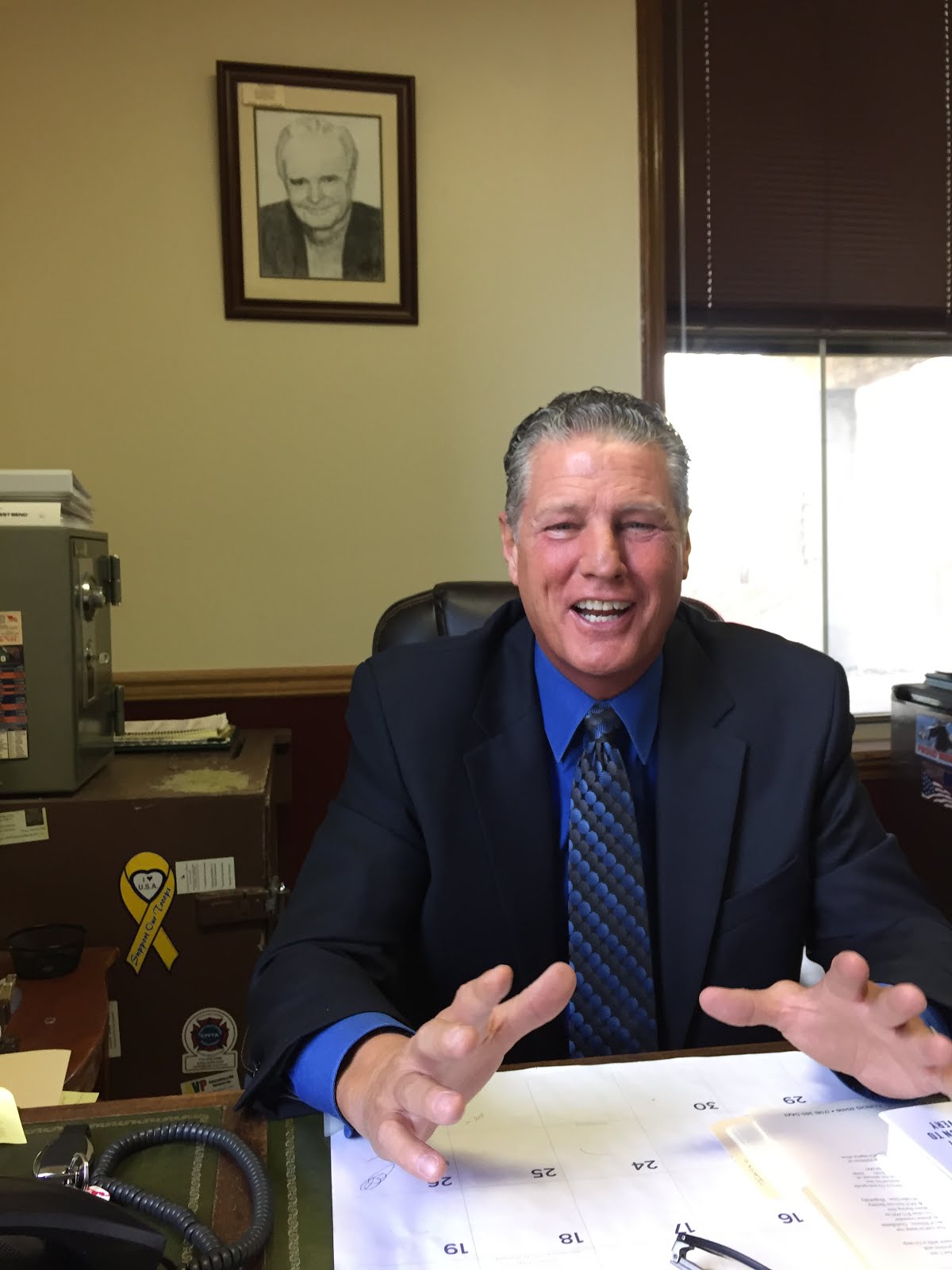 Every goddamn day: 05/04/22: Being white helps ... a lot.