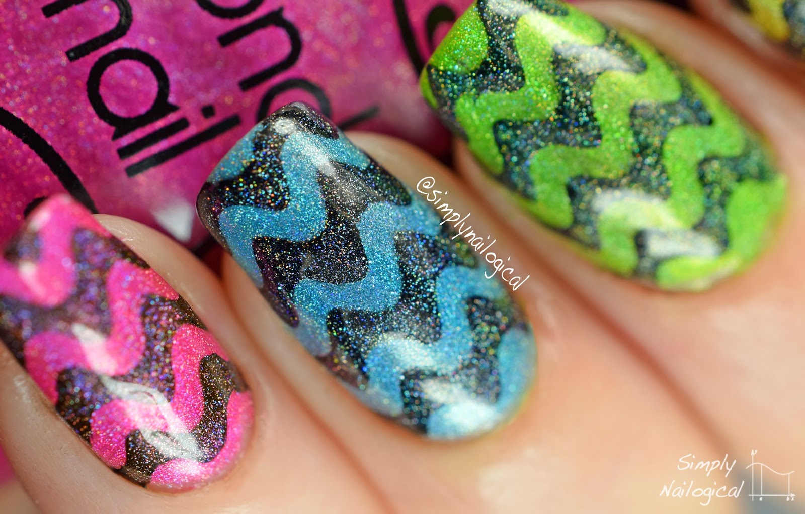 Simply Nailogical: Neon holo jelly wavy skittle