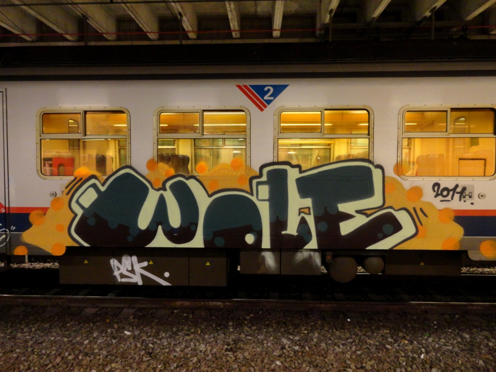 Art on Train: December 2011