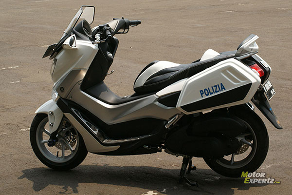 Doctor Matic Klinik Spesialis Motor Matic: YAMAHA NMAX MODIFIKASI TOURING