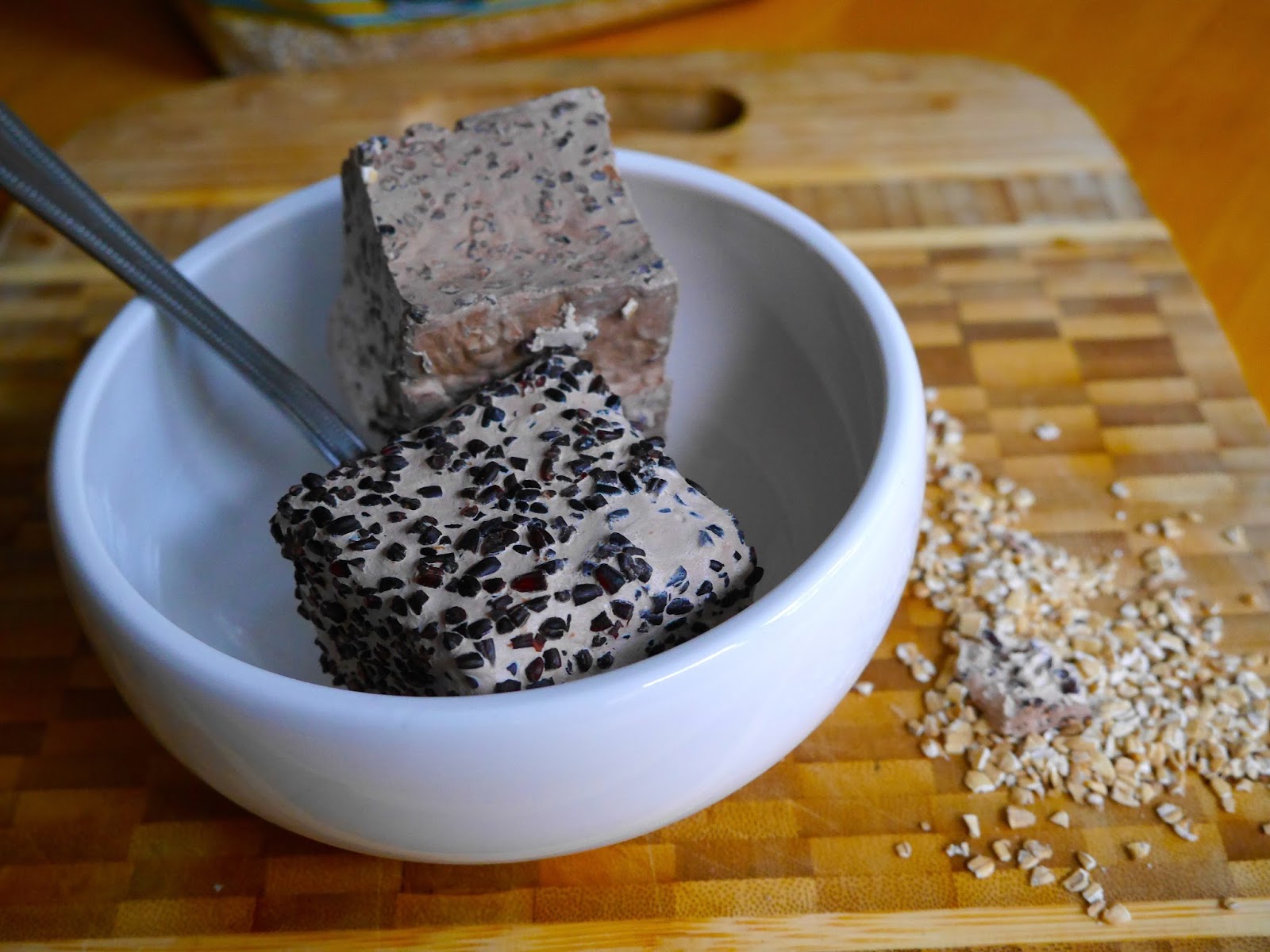 Eating Oatmeal - Lush Porridge |A Beautiful Zen