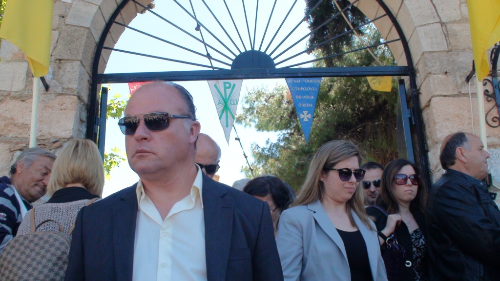 EVRIPOS NEWS: ΑΓΙΟΣ ΓΕΩΡΓΙΟΣ αρμα -- ΦΩΤΟΣ