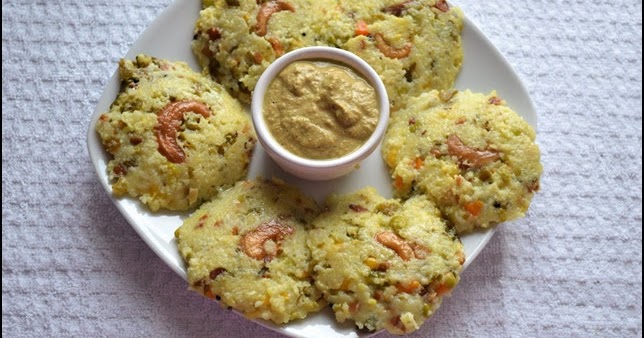 Leftover Rice-Rava Idli ~ Tamalapaku