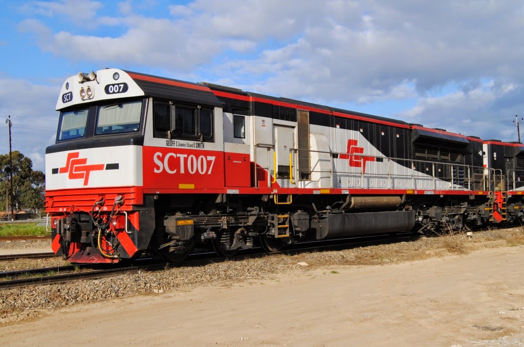 Andrew's Main South Line: Auscision Models SCT