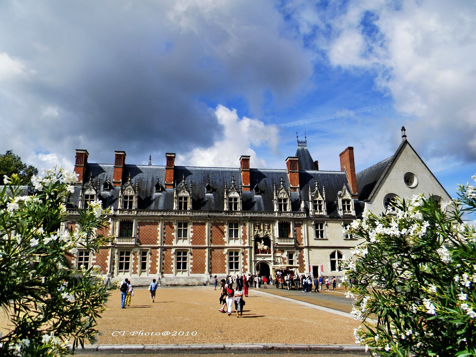 CĂLĂTORII: O zi pe Valea Loarei