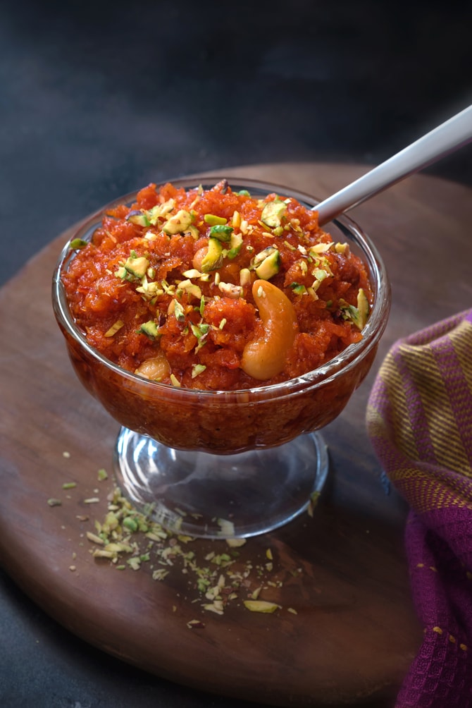 Carrot Halwa with milkmaid / gajar ka halwa with milkmaid recipe at home with ease.. ~ beauty talk