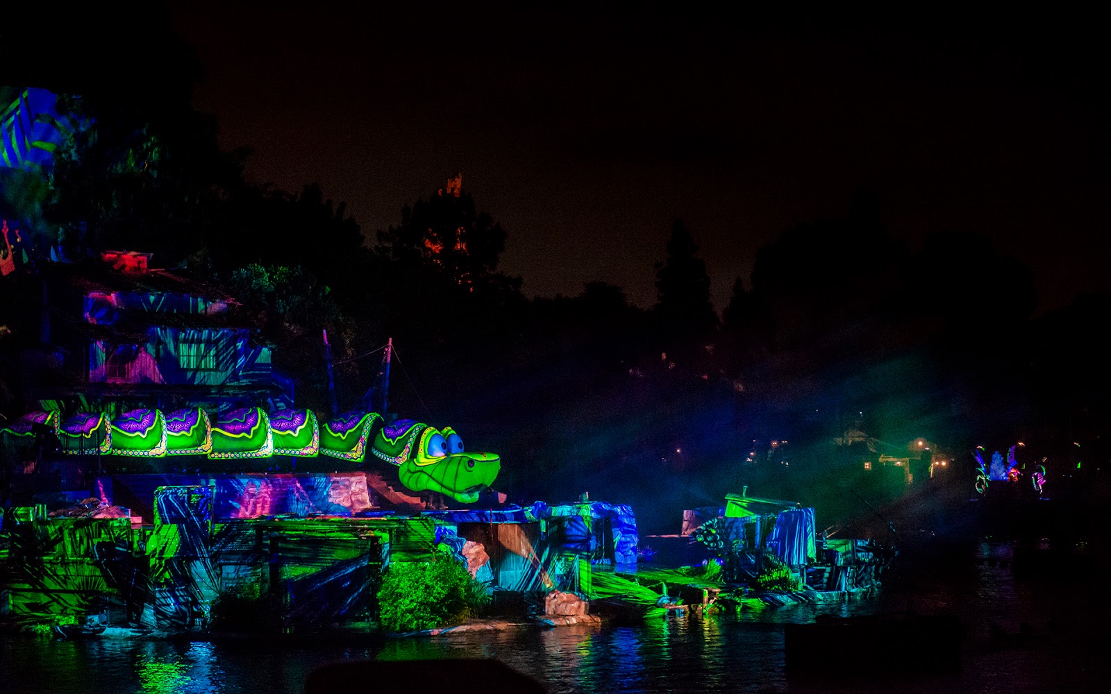 A Jungle FANTASMIC!