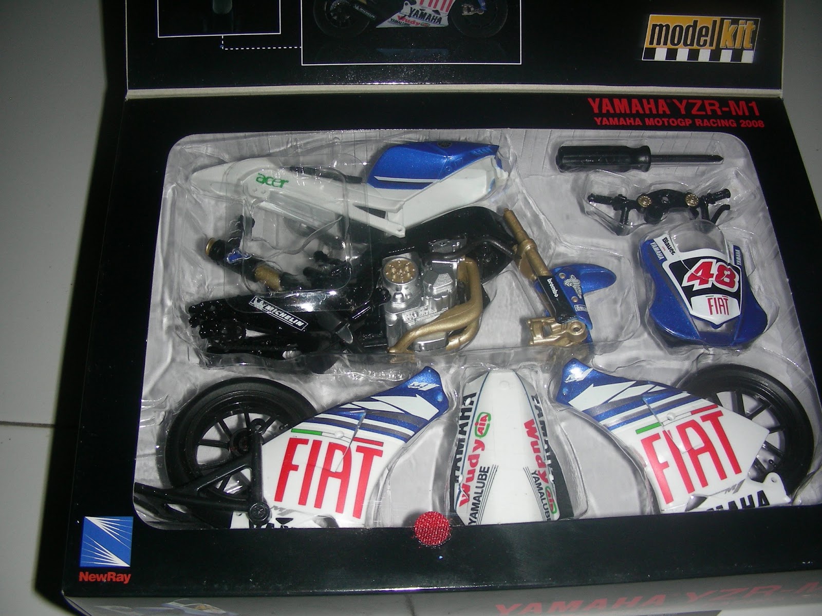 DIECAST MINIATUR MOTOGP MOTOR MOBIL SPORT MOTOCROSS TRAIL VESPA KLASIK ...