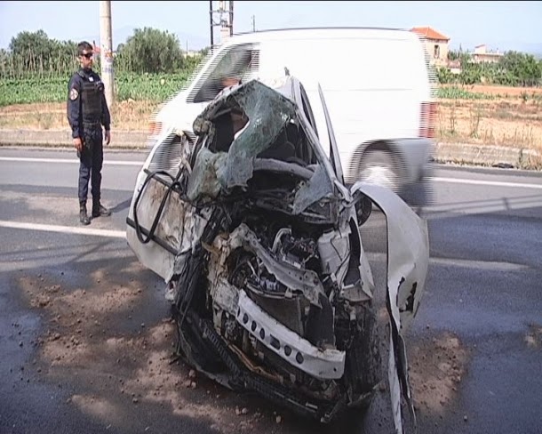 ΠΡΟΒΛΗΜΑ ΤΑ ΘΑΝΑΤΗΦΟΡΑ ΤΡΟΧΑΙΑ ΣΤΗΝ ΝΕΑ ΕΙΣΟΔΟ - kalamatanews.gr ...