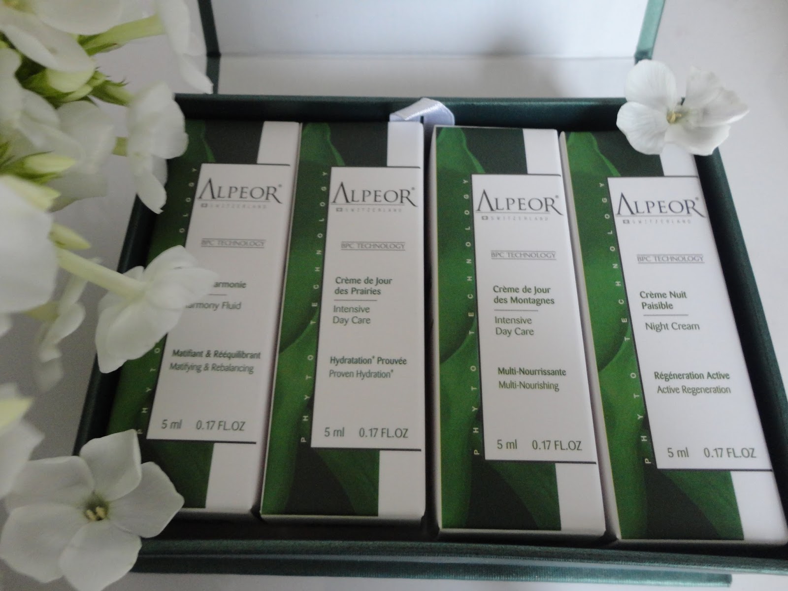 Sois Belle Pipelette: My Current Skincare Routine with Alpeor.