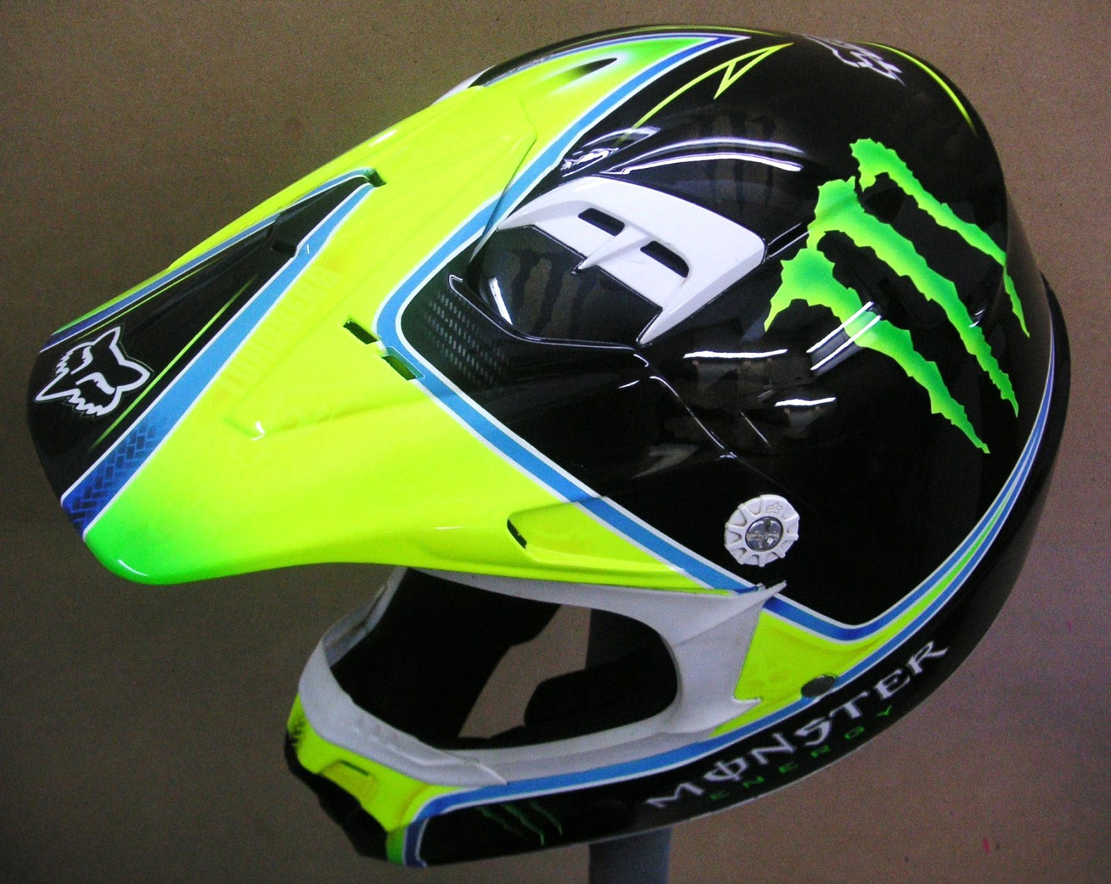 Hand Painted Helmets - Design your helmet today..!!: Design your own ...