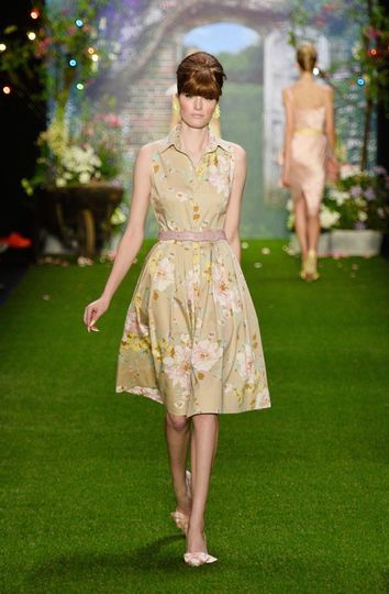 Modas y Modelos: Vestidos Moda para Mujer de Lena Hoschek Primavera ...