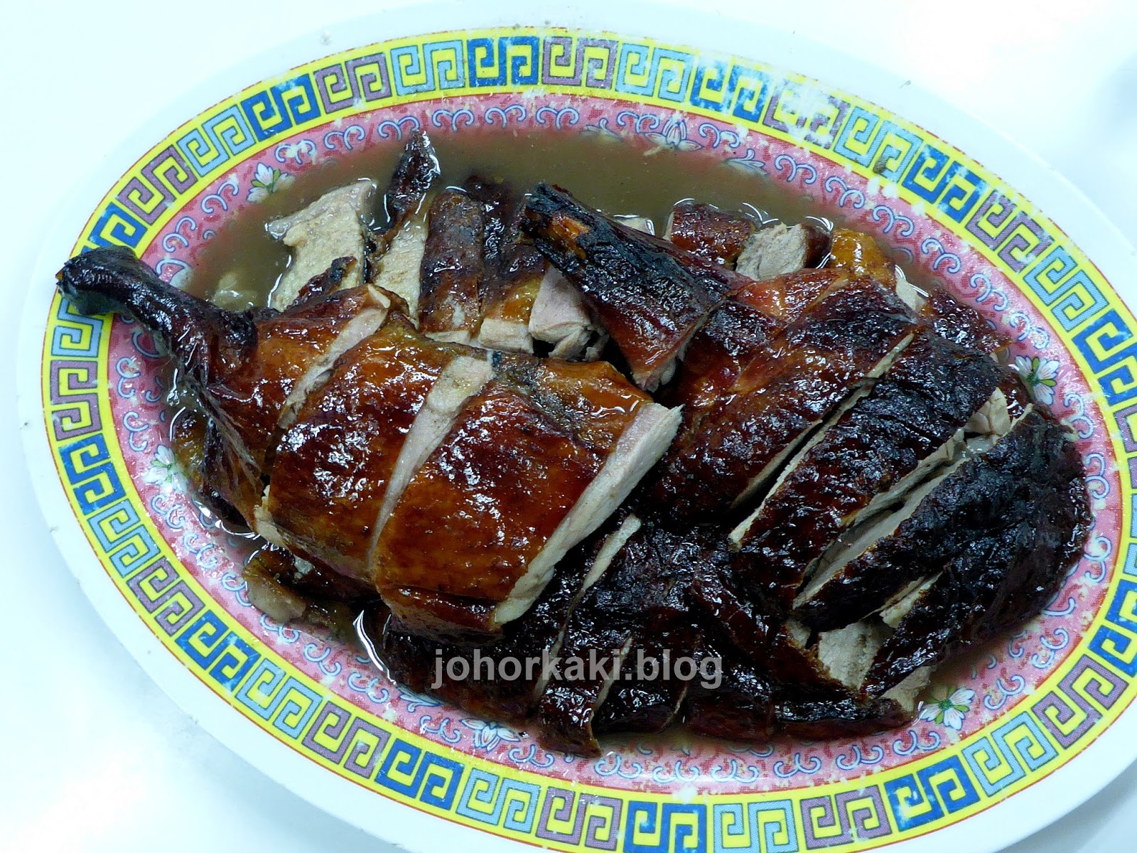 What to Eat near City Square JB. Ya Wang Herbal Roast Duck 鸭皇药材烧腊 |Tony ...