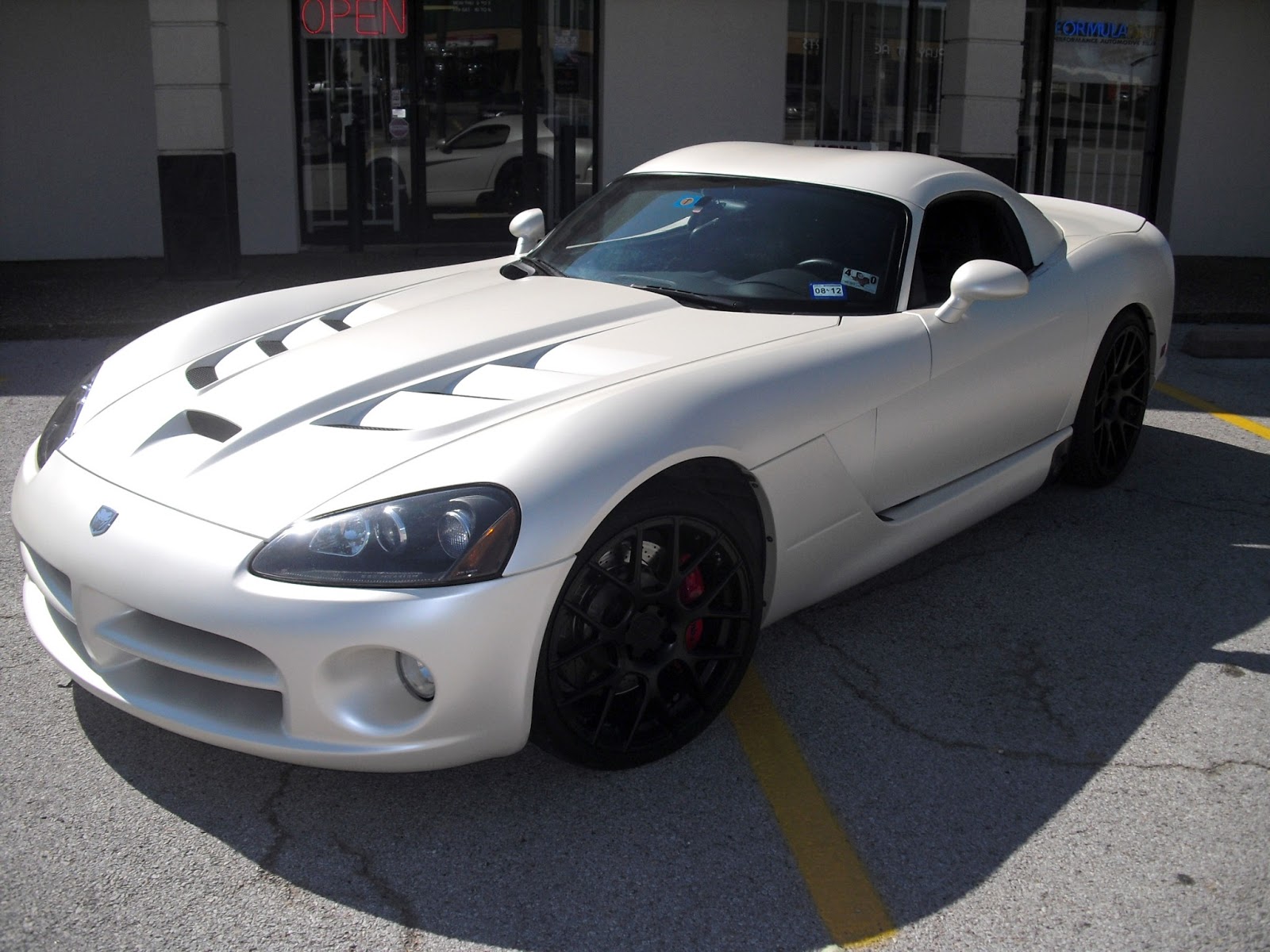 Earmark Car Audio Blog: Dodge Viper- Complete Custom Overhaul