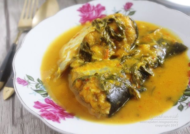 IKAN PATIN MASAK TEMPOYAK PAHANG - Singgahsana Kitchen