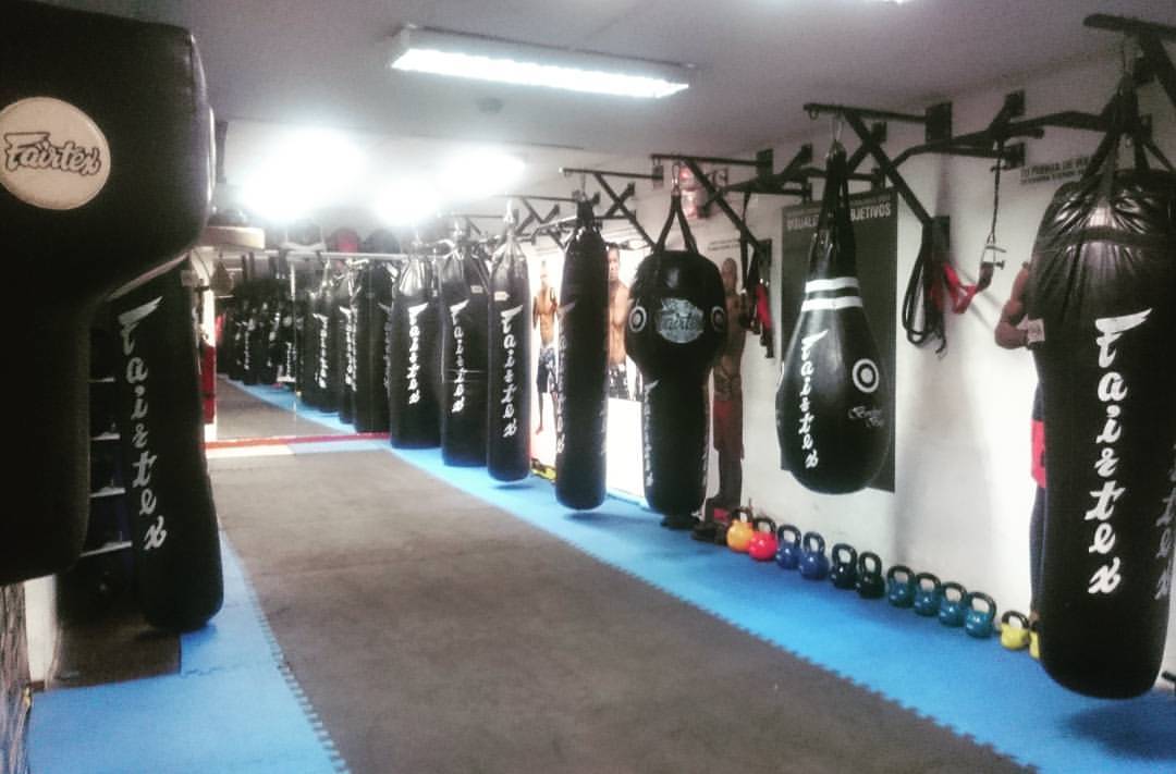La mejor escuela de boxeo de san miguel y pueblo libre
