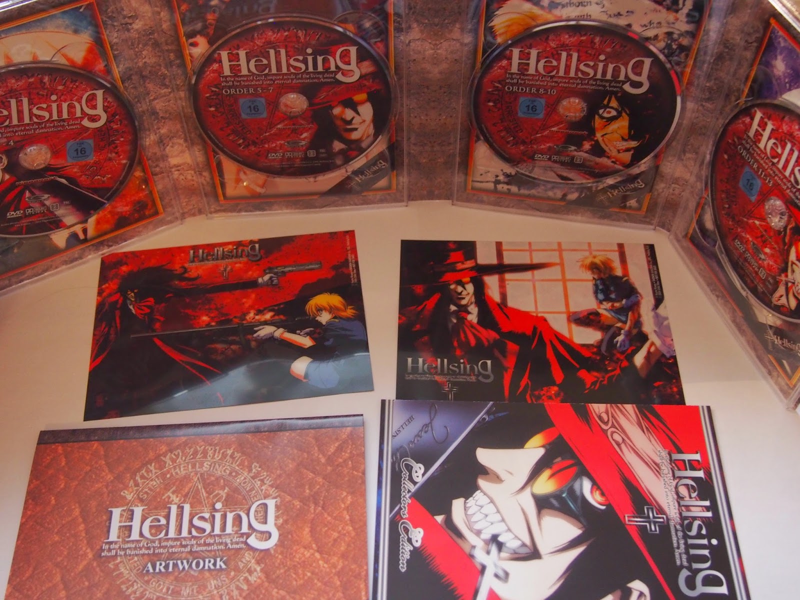 We Love Japan: Review: Hellsing TV - Collector´s Edition DVD Box