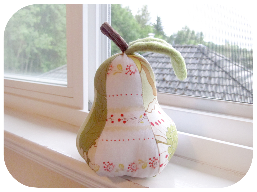 Pear Pincushion or Toy Sewing Tutorial : Behind Mytutorlist.com