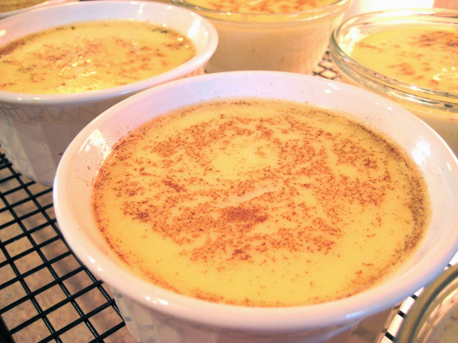 mis recetas comida hecha en casa: natilla colombiana en acción de gracia.