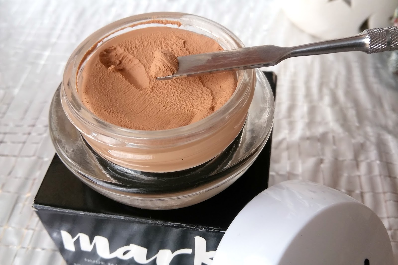 Resenha - Base Mousse Mark. Avon