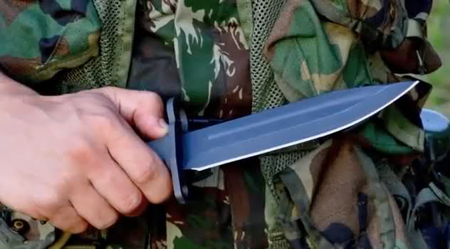 Armamentos e Cia.: Exclusivo: A nova Faca-baioneta da imbel