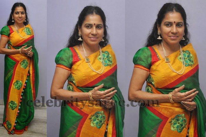 Rupa Devi in Dual Color Saree - Saree Blouse Patterns