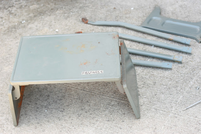 Liberty and Lace: Vintage Metal Typewriter table makeover