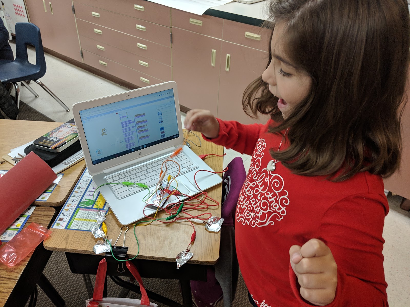 TeachteKBeck : Coding in the Content Areas - Makey Makey Interactive ...