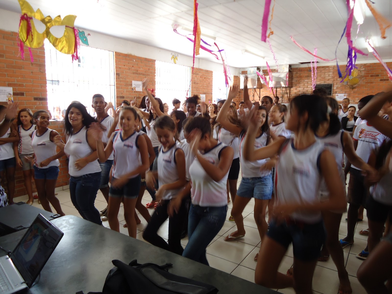 Escola Estadual Cesário Alvim