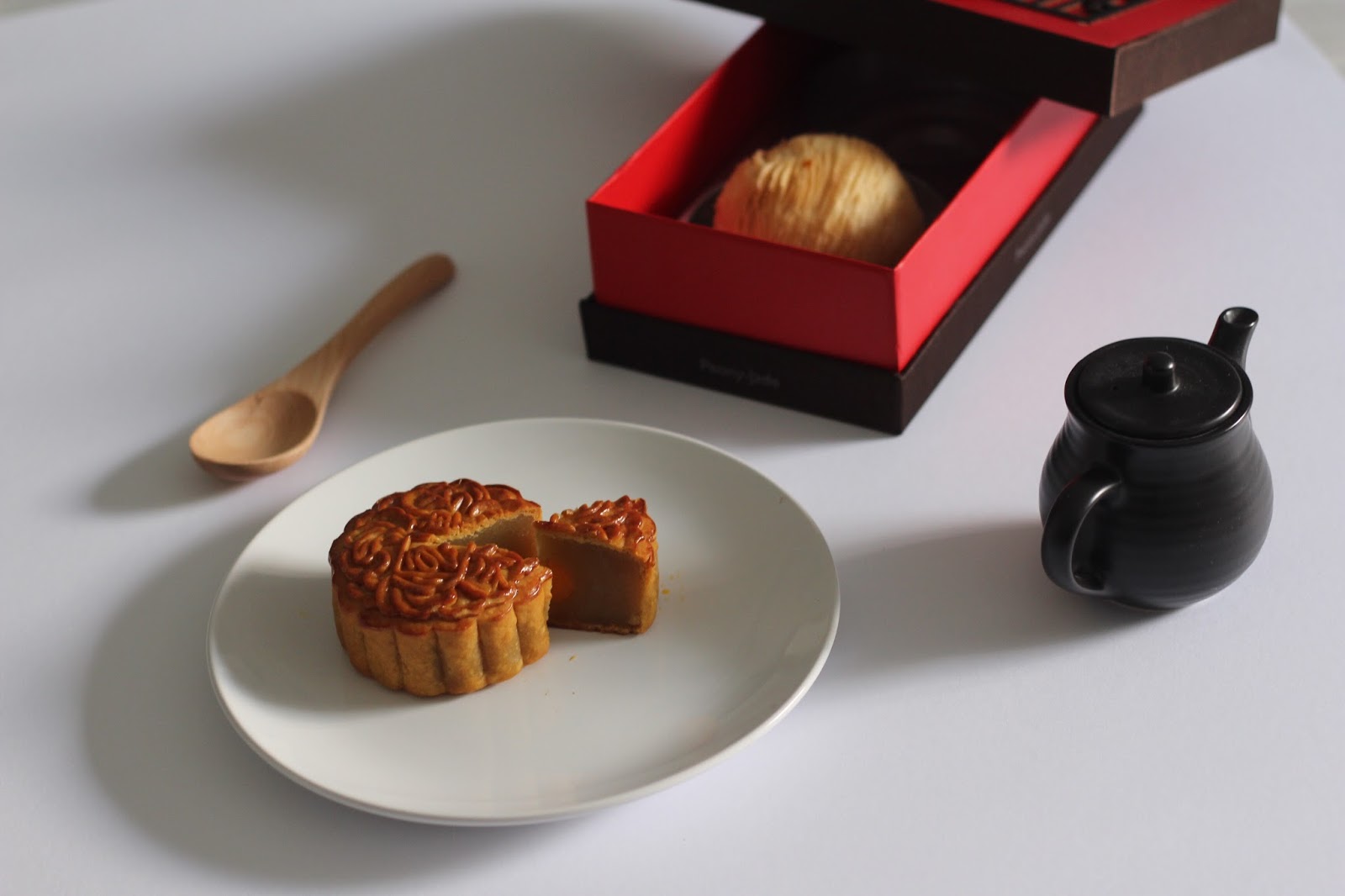 Peony Jade Mooncakes, Mid-Autumn Festival Singapore | JACQSOWHAT: Food ...