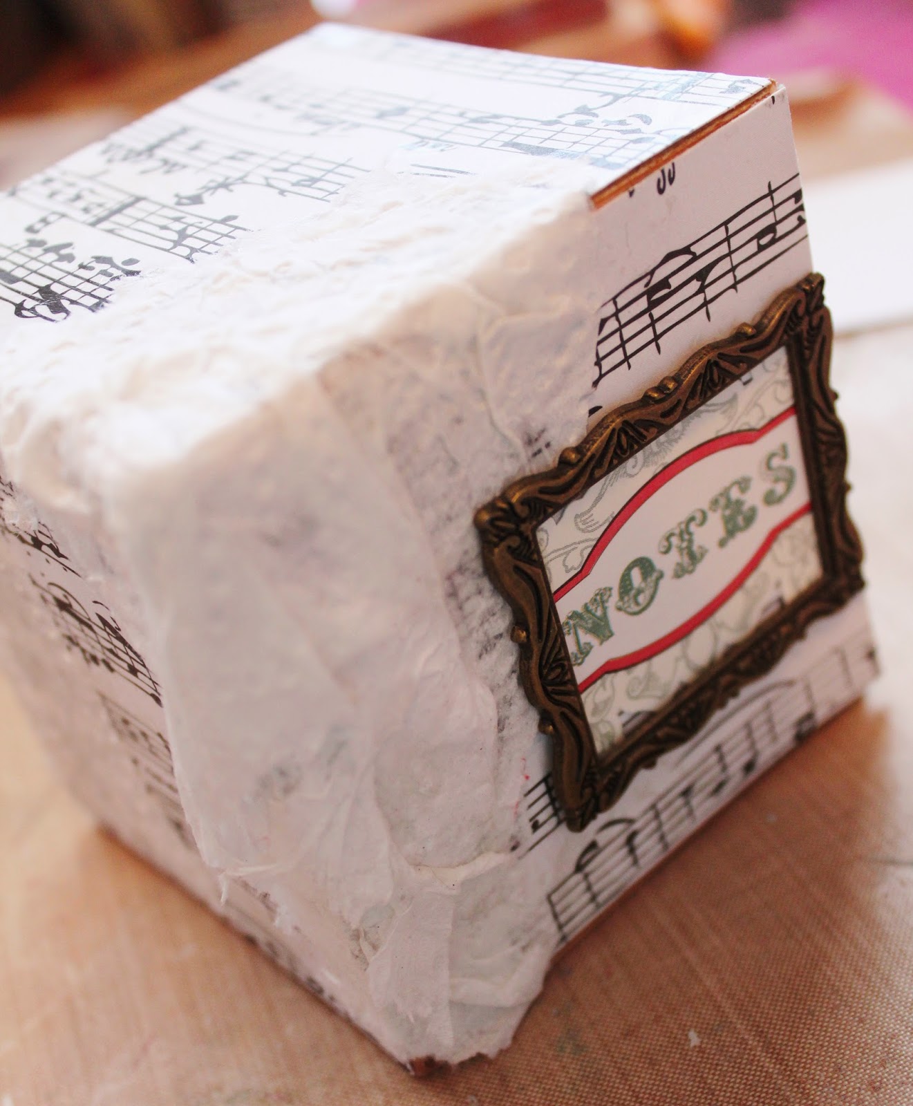 Pam Bray Designs: A Girl with Flair: Love Notes Artist on the Block