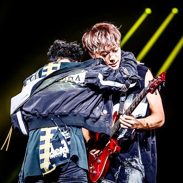 ONE OK ROCK: Ambitions Japan Tour (2017) \\ Concert - ONE OK ROCK INDONESIA