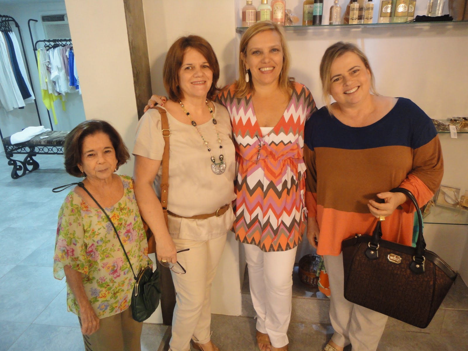 Moda com Café: Reinauguração e Lançamento de Moda Primavera na Maria ...