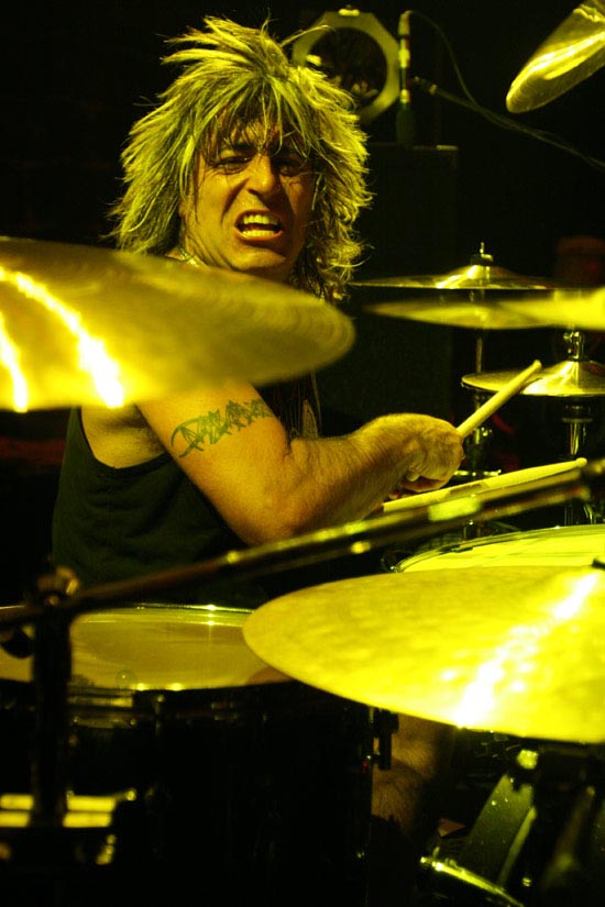 Zona Rock Dan Metal : MIKKEY DEE