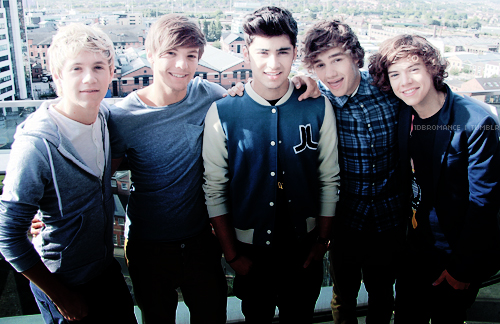 One Direction & Demi: One Direction ♥