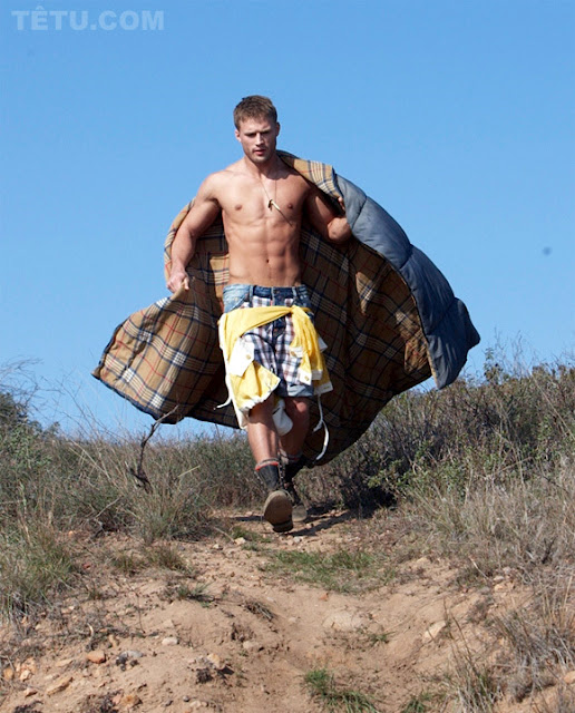L'Homme du Jour: JESSE ROBERTS