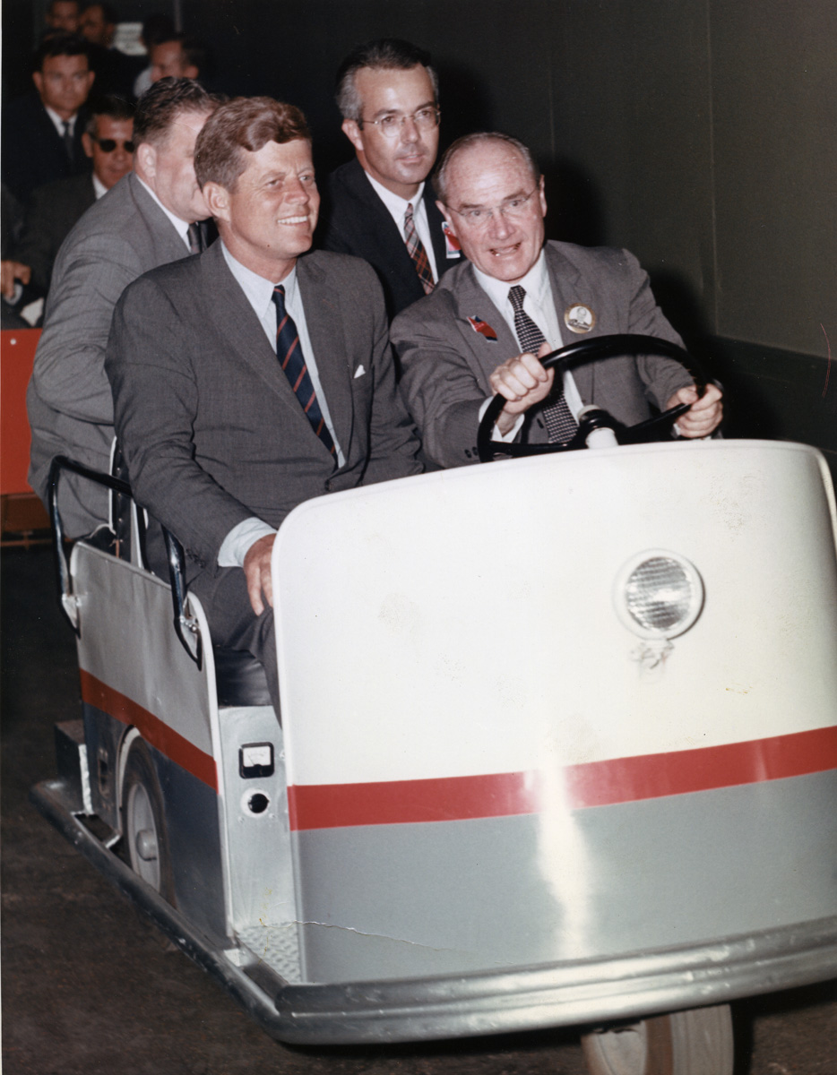 The Aero Experience: Museum to Unveil Restored McDonnell Aircraft ...