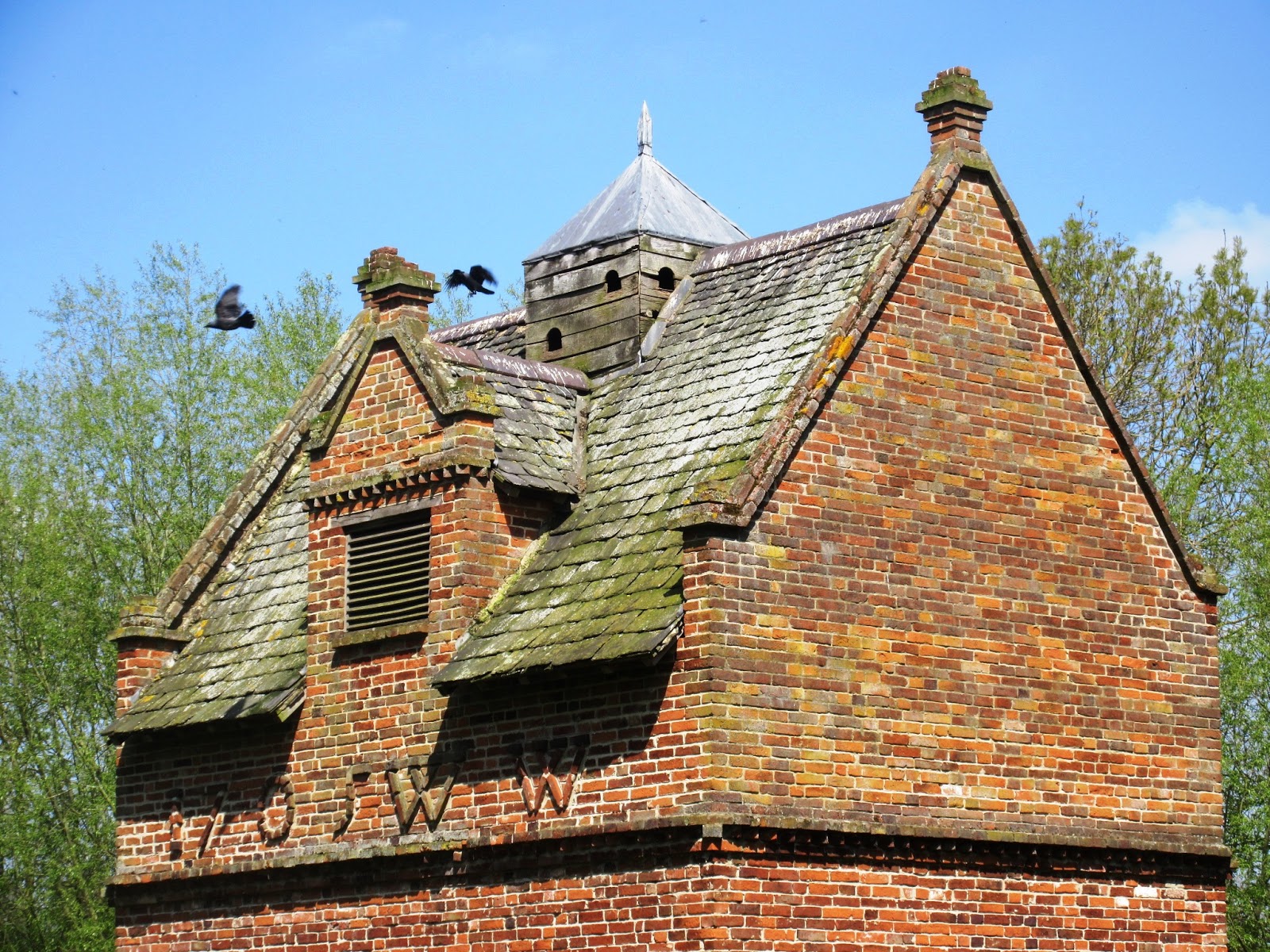 Liberal England: Queniborough dovecote