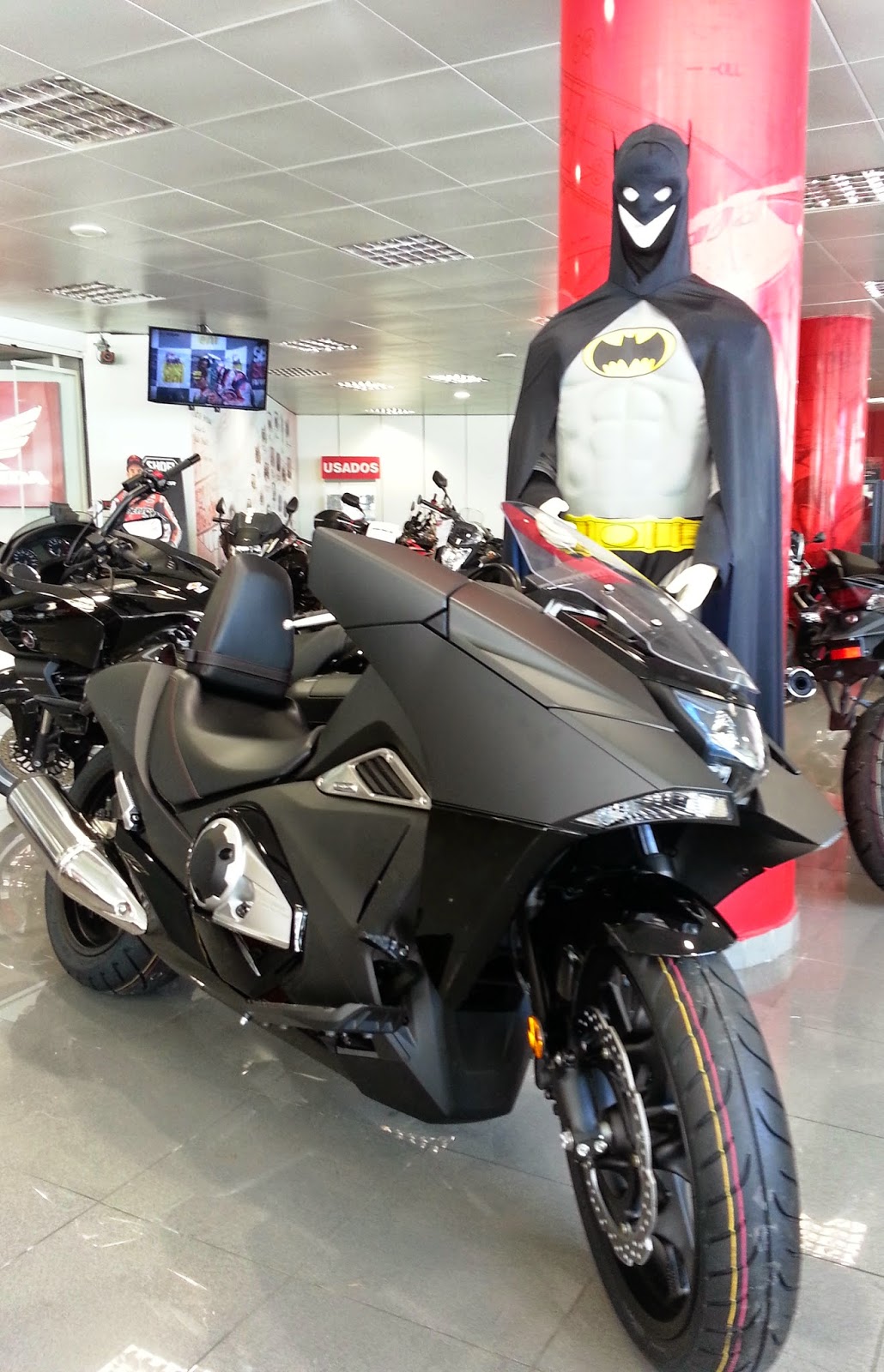 Motor Atual: A MOTO DO BATMAN JÁ CHEGOU!