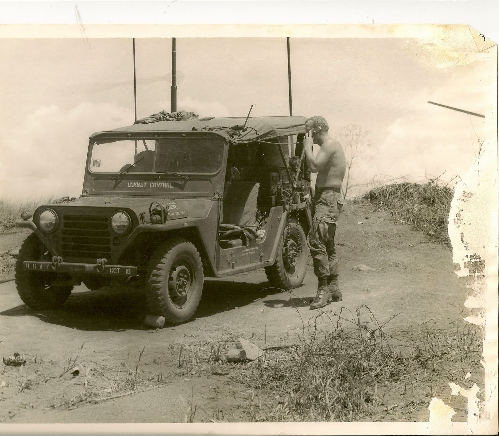 1000+ images about Ford M151 A1 Mutt on Pinterest | Radios, Air force ...