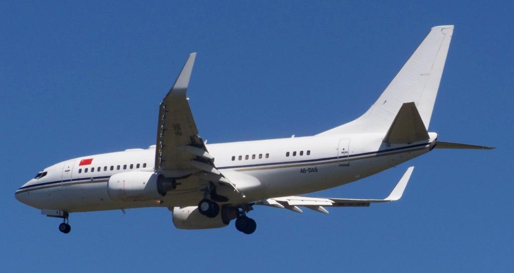 Far North Queensland Skies: Royal Jet Group B737 A6-DAS