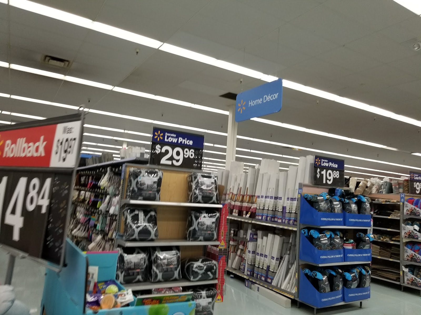 Walmart Supercenter - Waterford, CT - STORE TOURS ~ Brands "R" Us