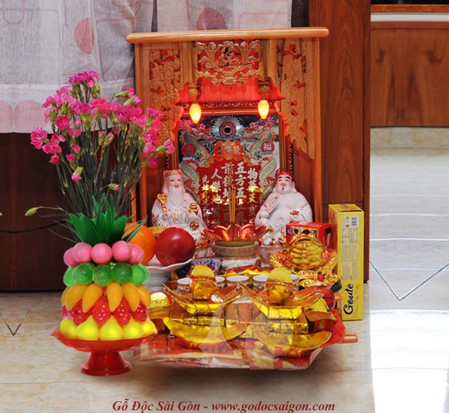 tha hương: CÁI BÀN THỜ ÔNG ĐỊA